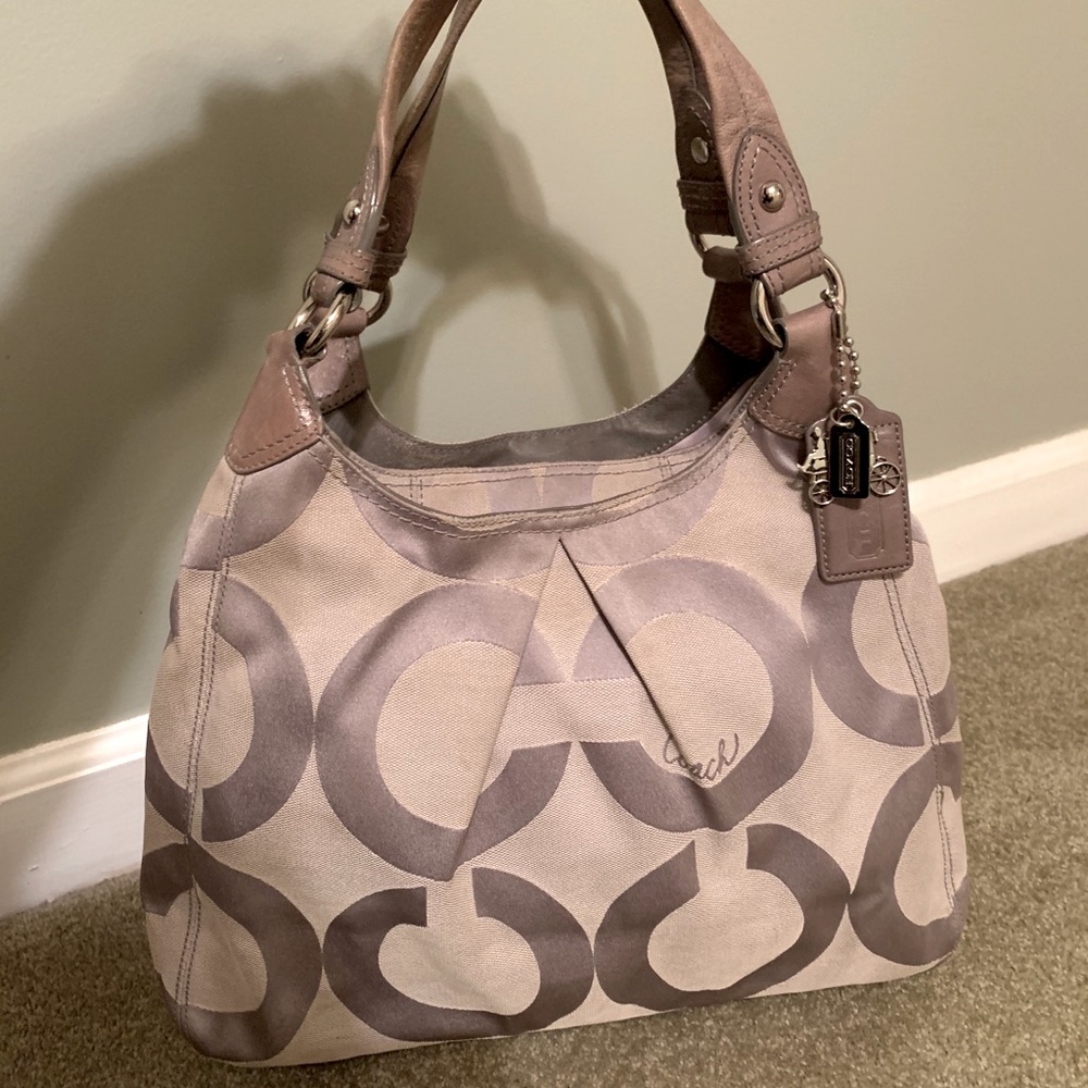 Coach Op Art Maggie Shoulder Purse Silver/Gray - Gem